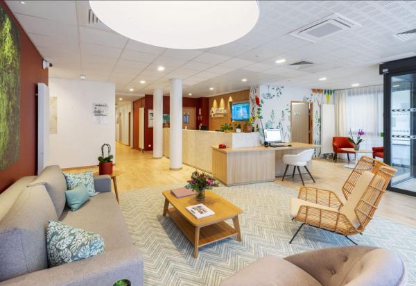 Vacances Senior en Résidence Services Senior à Le Mans - Idéal couple ...